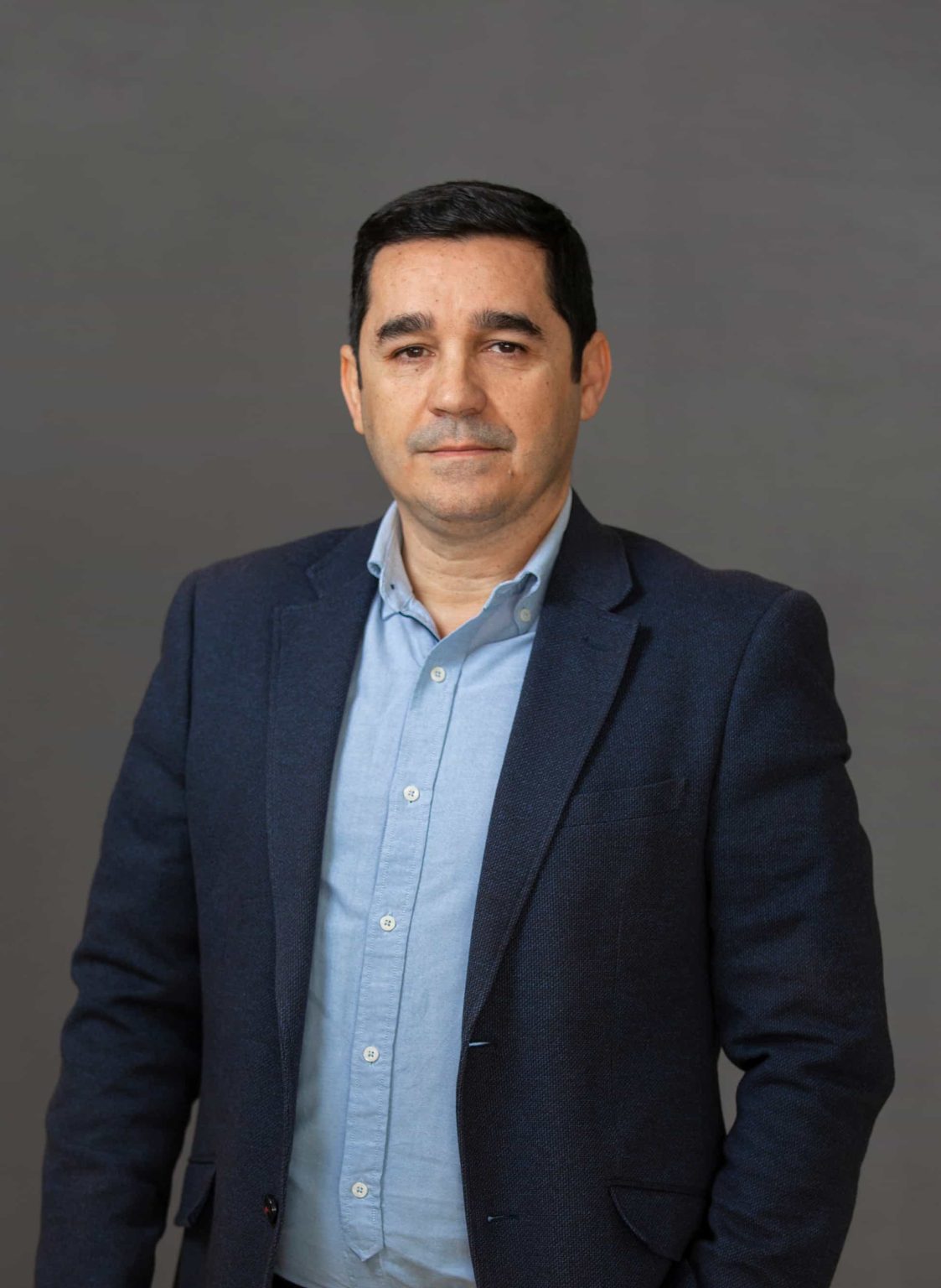 Compañía – NZI Hemets Corp